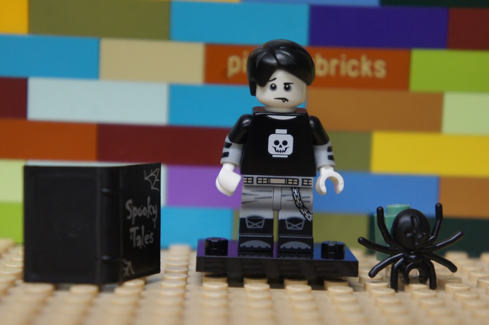 LEGO 71013 SPOOKY BOY Emo Vampire Minifigure Polybag CMF Series 16 ...