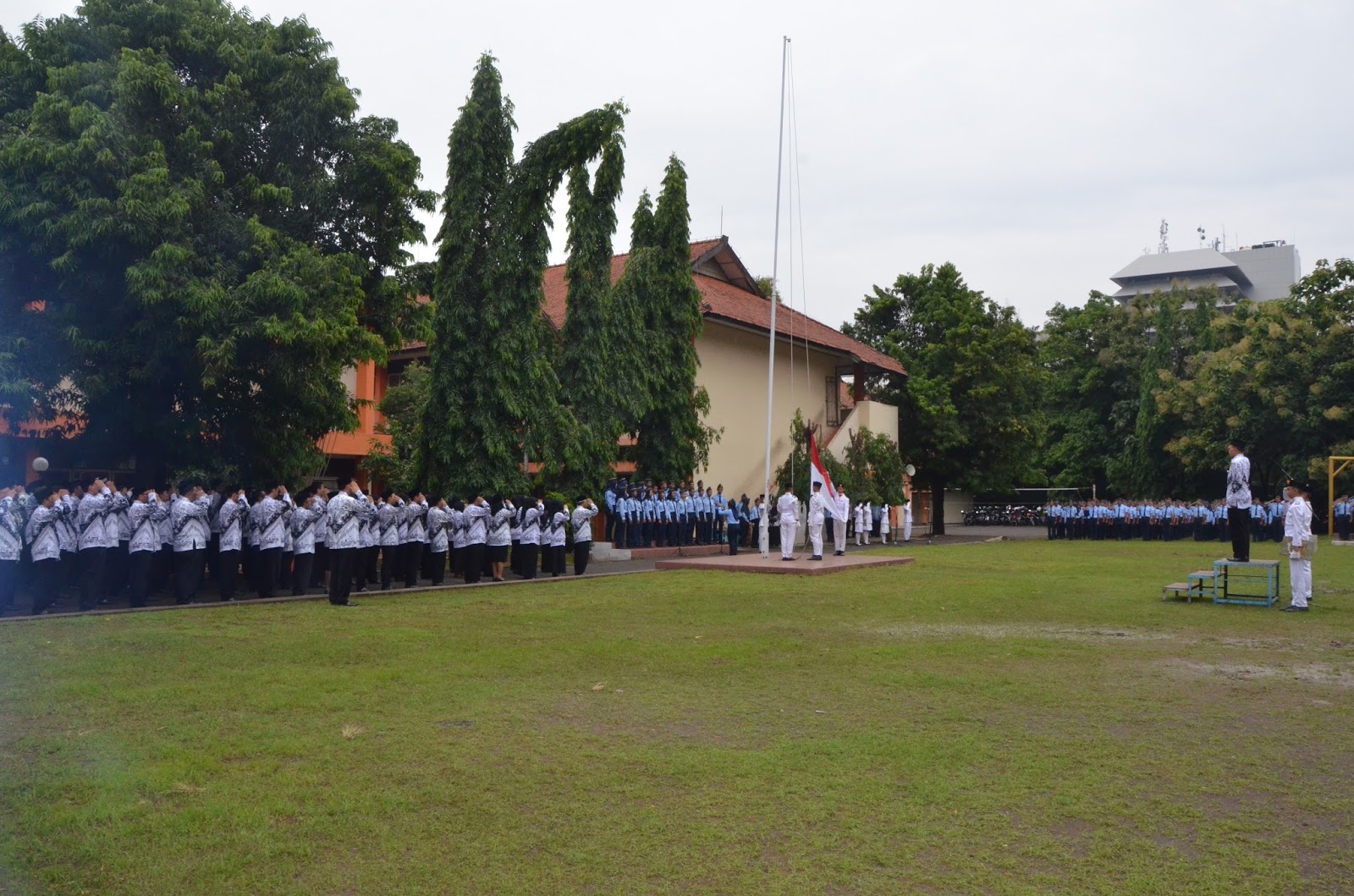 SMK Negeri 7 (STM Pembangunan) Semarang: Peringatan Hari Guru Nasional ...