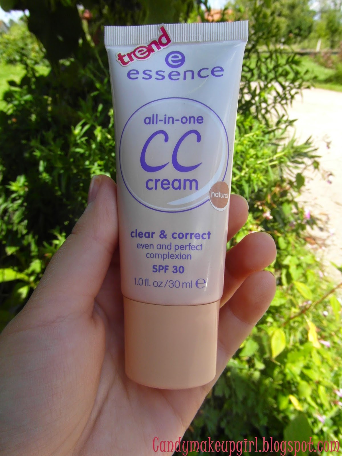 Essence All in one CC cream - Candy Makeup Girl