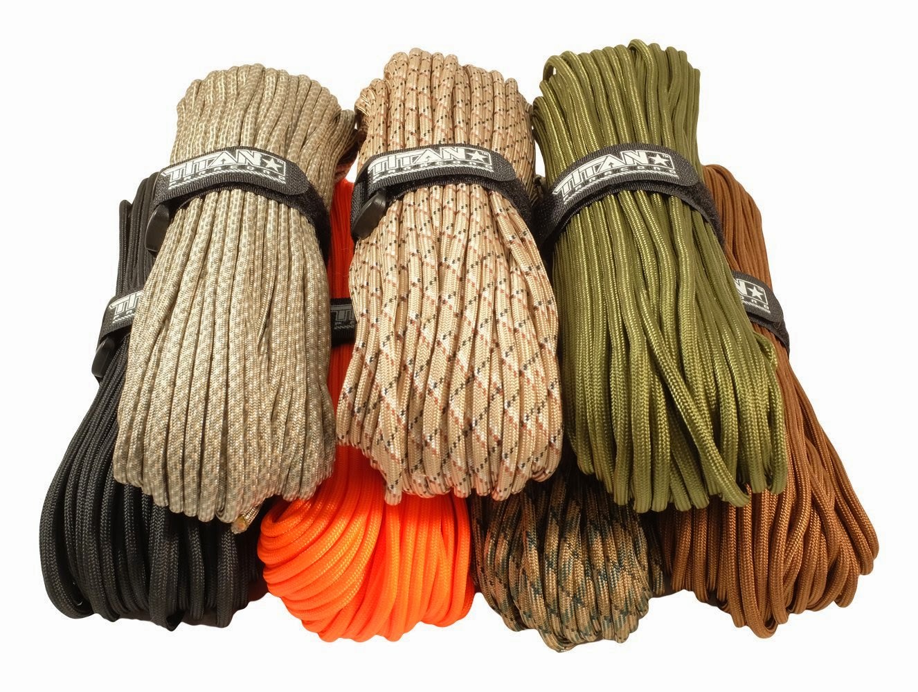 Polkadotpinks: Titan Paracord- Authentic Titan Military 550 Paracord Review