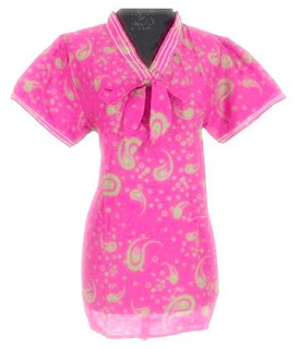 Model baju batik pink untuk wanita modern