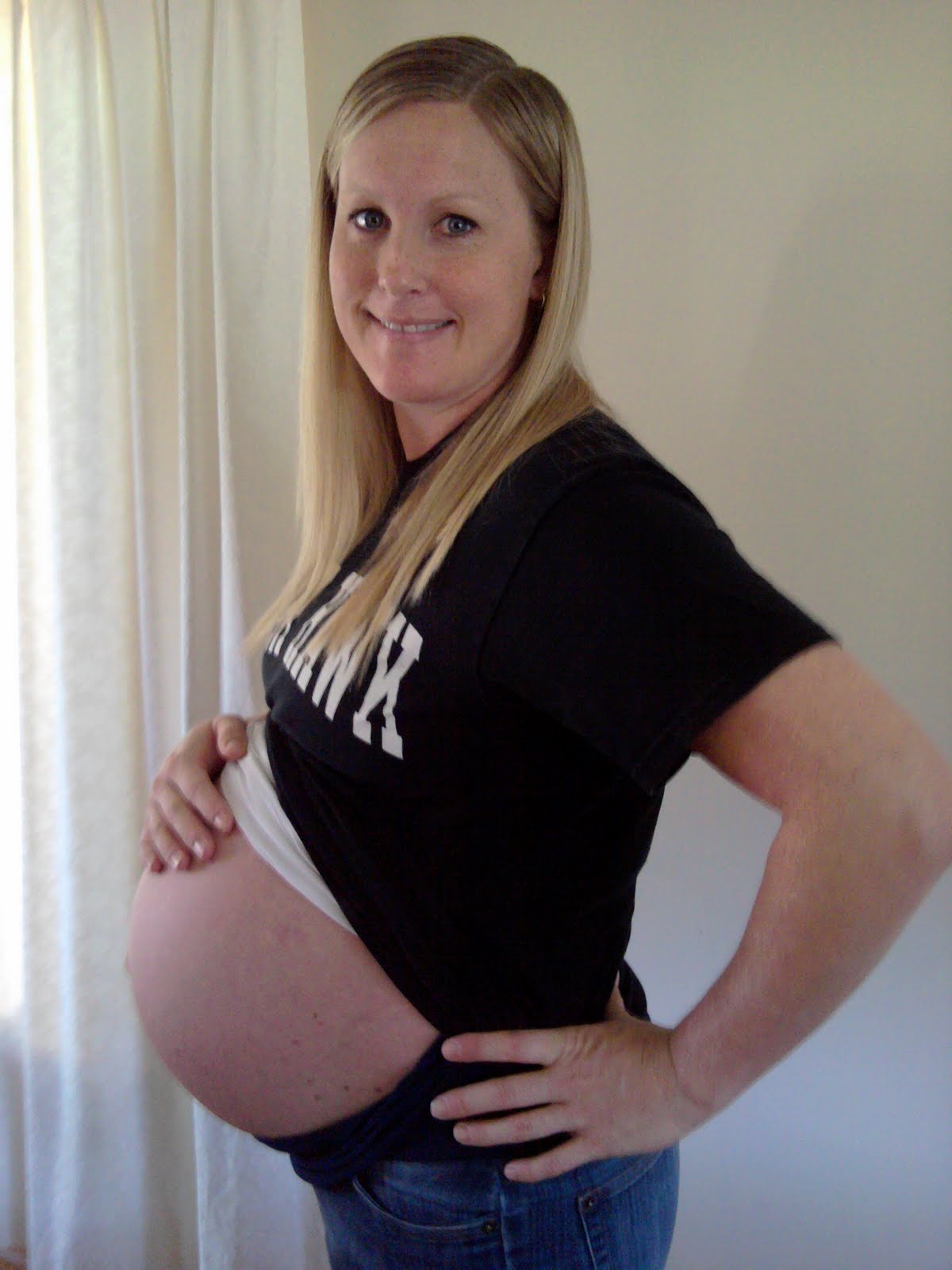 The Hamilton Family: 38 Weeks Pregnant