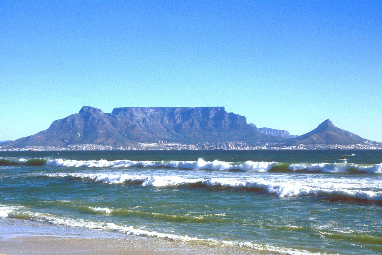 Gambar: Table Mountain