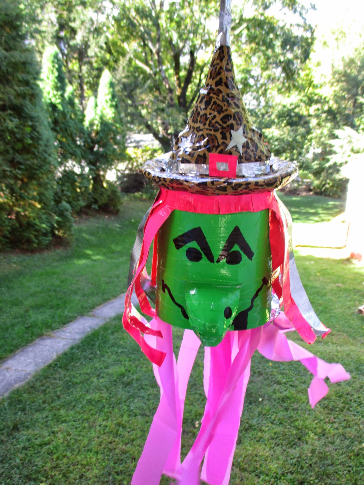 One Savvy Mom ™ | NYC Area Mom Blog: Upcycled Soda Bottle Duck Tape ...