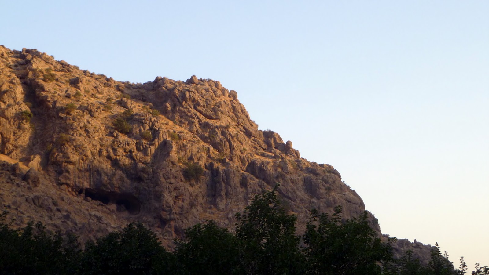 High Dusty Hills: Ahmad Awa