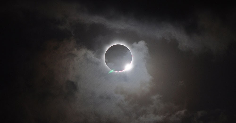 Blog de Geografia: Eclipse total do Sol será transmitido ao vivo pela NASA