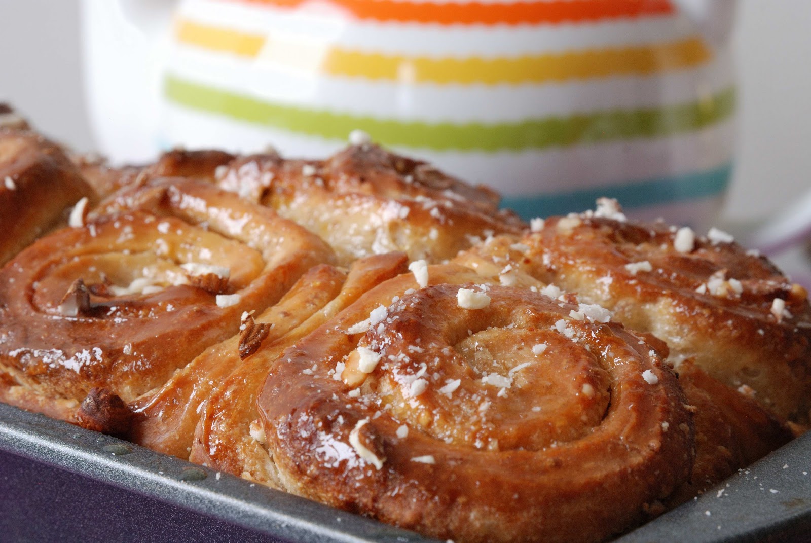 Pauline à la crème anglaise: Yummy scrummy Chelsea Buns