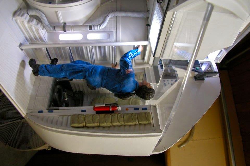 Bruce's Scale Modeling Domain: 1/12th scale space shuttle cockpit cutaway