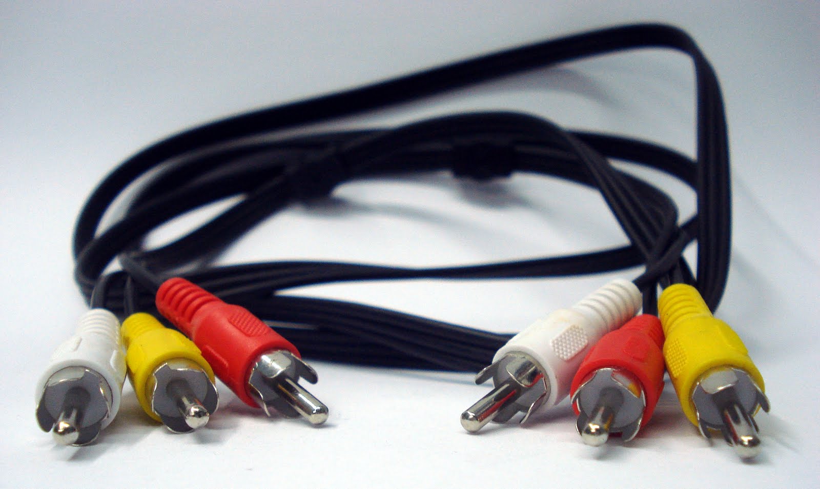 electrónica: Cable para audio y video RCA