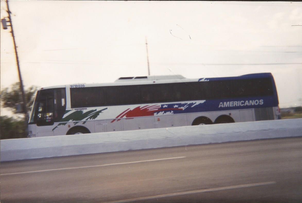 BUSÓPOLIS: AUTOBUSES AMERICANOS
