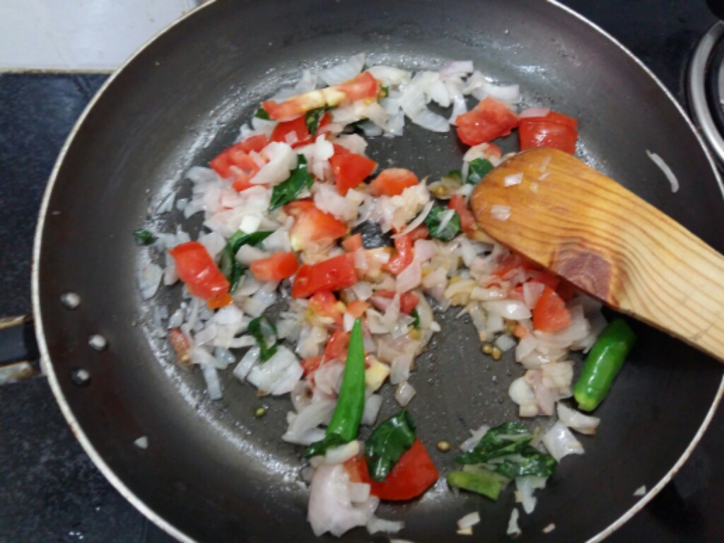 Jelsar Cuisines: Idiyappam Kothu / Masala Idiyappam / Recipe using ...