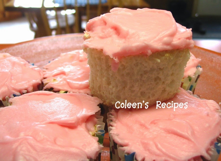 Coleen's Recipes: EASY ANGEL FOOD CUPCAKES
