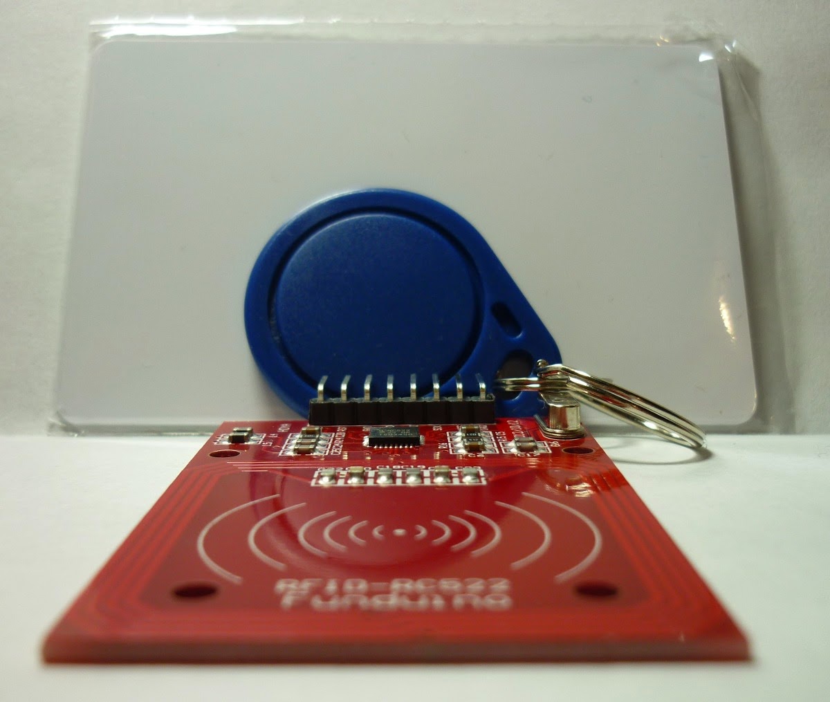 Puerta con chapa eléctrica utilizando Arduino y Rfid