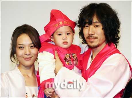Tiger JK proposed to Yoon Mirae with a yellow rubber band | kpopunli