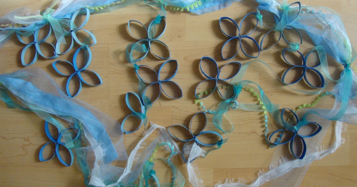 Scrollwork: Shooting Stars Streamer: a Toilet Paper Tube Tutorial