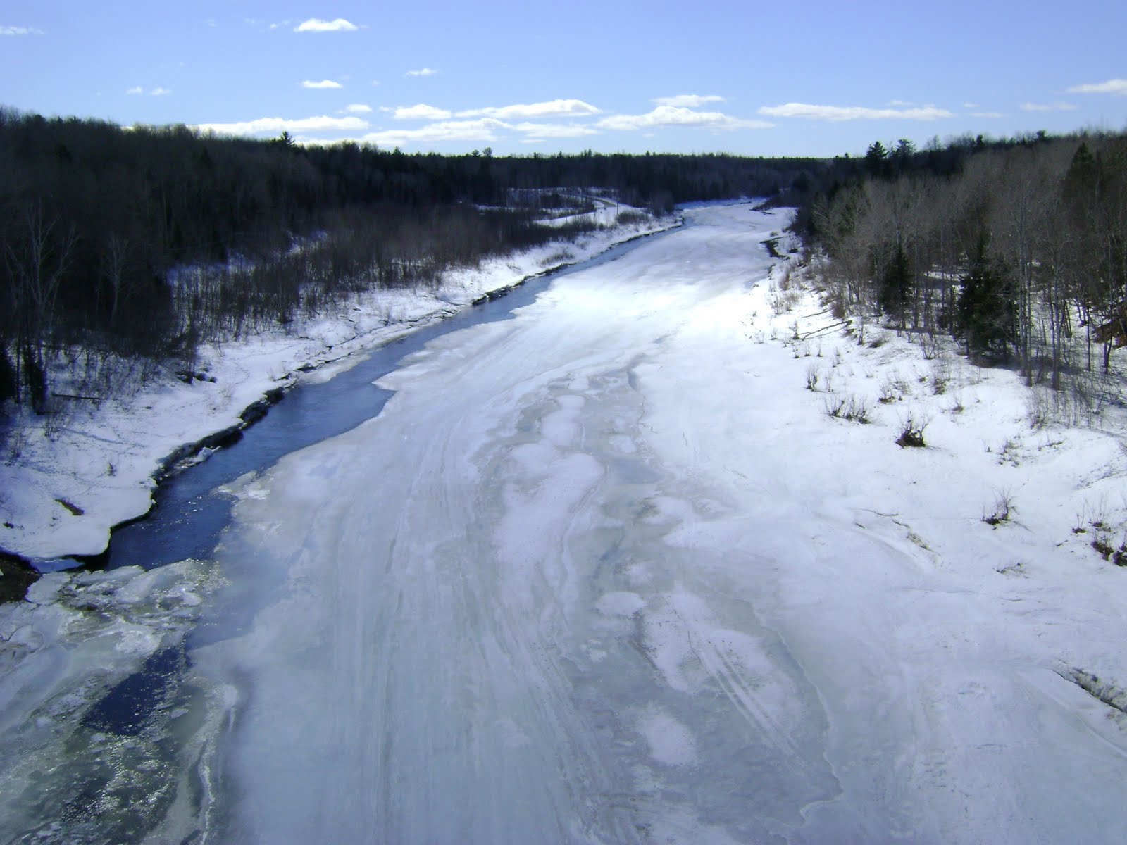 Rod's Miramichi Fishing Reports: Fishing season begins to take shape