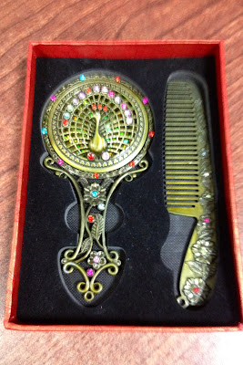 Sweethings on Earth: Hua Mulan Sandalwood Hair Brush: Fragrant Brush ...