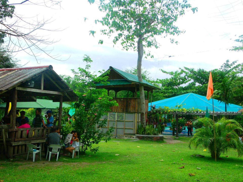 Bisayang Manlalakbay around the Philippines: Marinduque Hot Srings ...