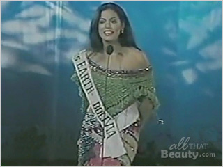 All That Beauty: Miss Earth 2001 Screen Capture : Parade of Nations