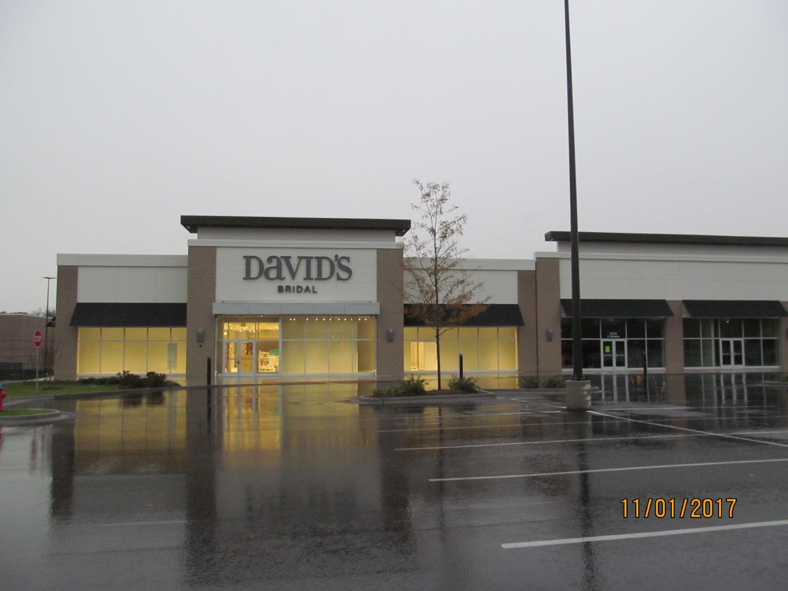 Trip to the Mall: The Plaza In Evergreen Park Update: 11/2017