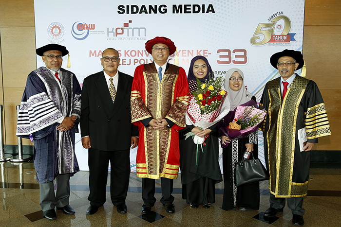 Konvokesyen Ke-33 KPTM Lakar Kecemerlangan 2 Anak Melayu