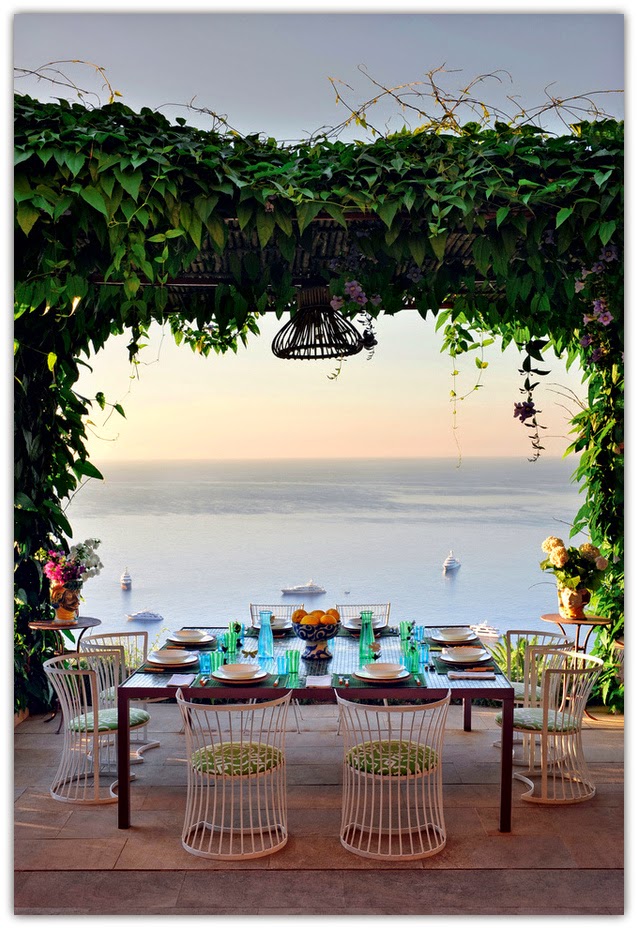 A chic house in Capri