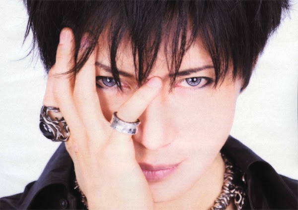 DESCARGA DISCOGRAFIA COMPLETA GACKT | Smile Radio