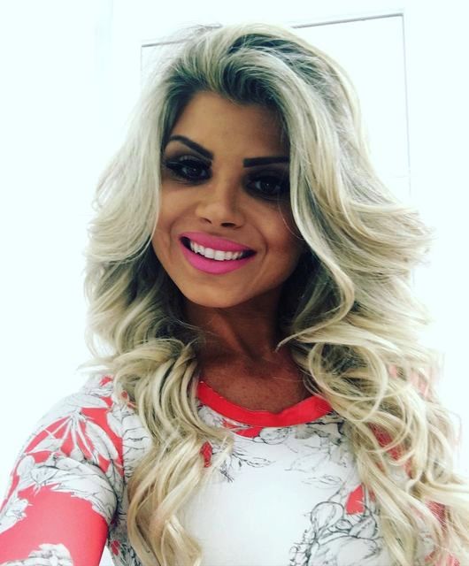 MUJERONES ESPECTACULARES: CARINE FELIZARDO