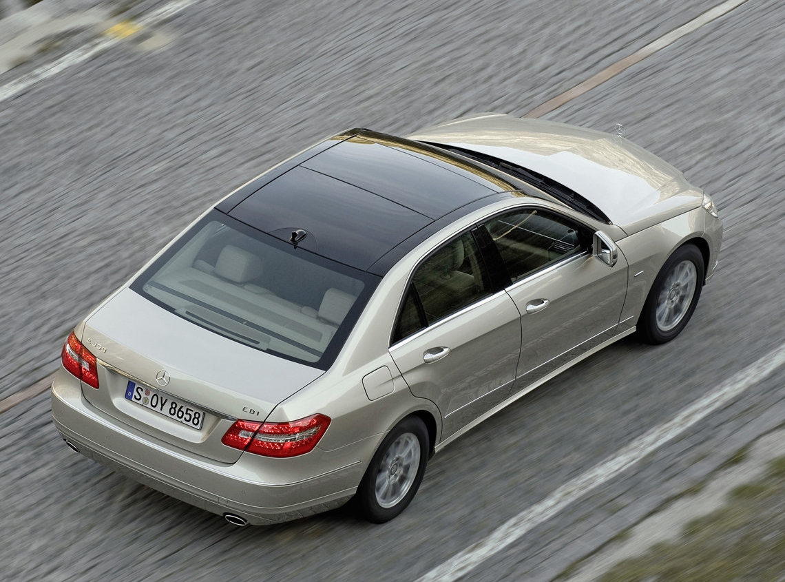 ENSAIO: Mercedes E 250 CGI BlueEFFICIENCY - COCKPIT AUTOMÓVEL