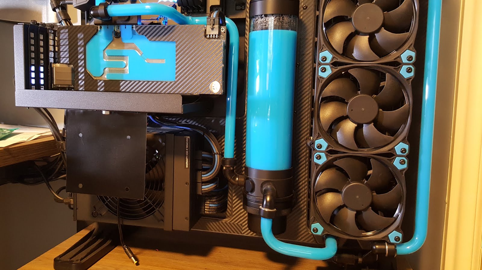 Mr Armageddon Builds Project Log Pc Upgrade Mounted System Stats Display
