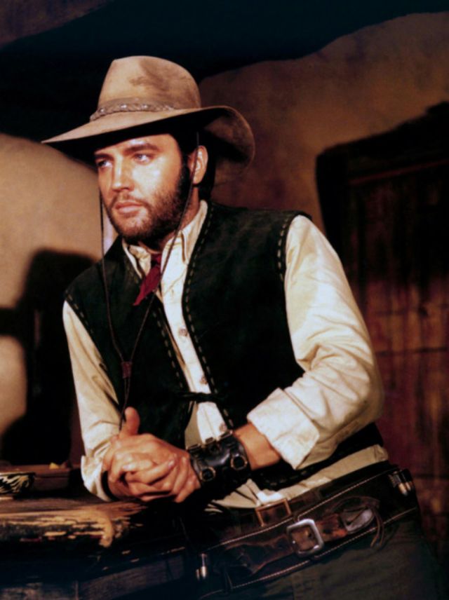 Rare Color Photographs of a Bearded Elvis Presley During Shooting for ...