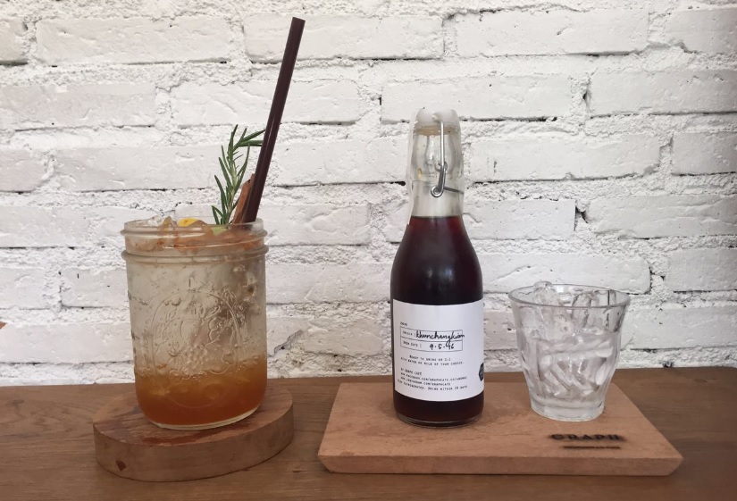 你今天BLOG了吗？: 清迈2016之Graph Cafe Chiang Mai