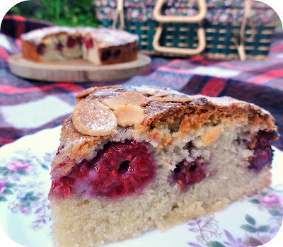 The Procrastobaker: Raspberry Bakewell Cake