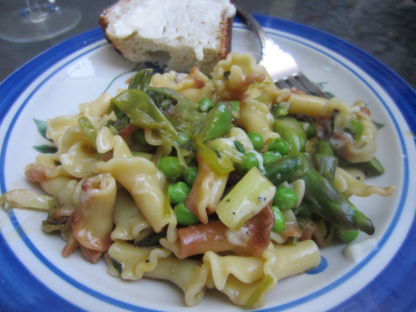 Sunday, recipes for two: Recipe: Spring Vegetable Pasta