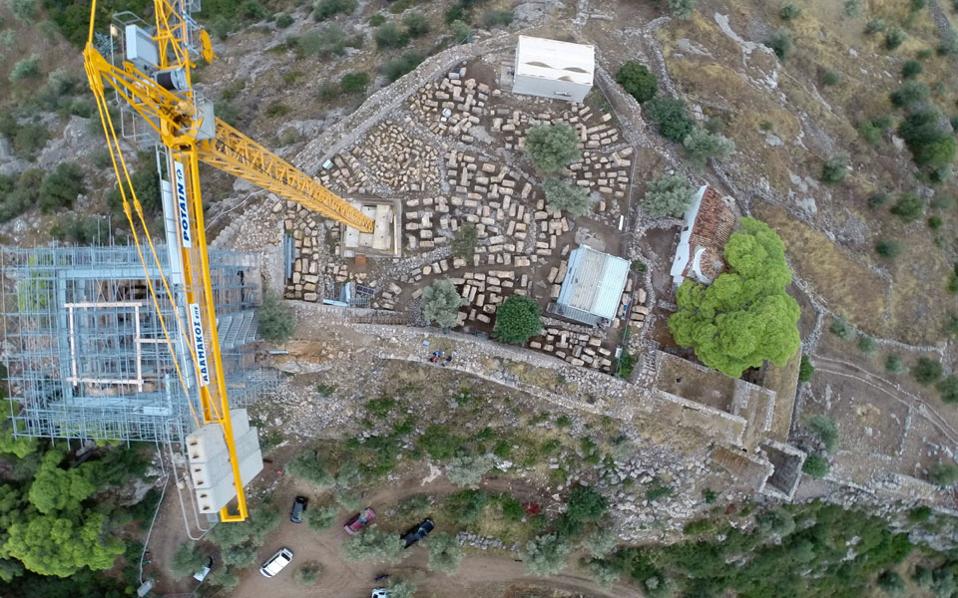 Η αναστήλωση του ΝΑ πύργου του αρχαίου φρουρίου των Αιγοσθένων