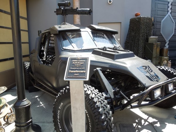 Hollywood Movie Costumes and Props: Transformers Sector 7 Buggy 52 ...