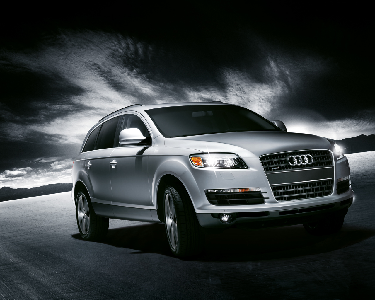 Audi Q7 Resimleri Fotoğrafları HD ~ Araba Resimleri Ünlü Fotoğrafları