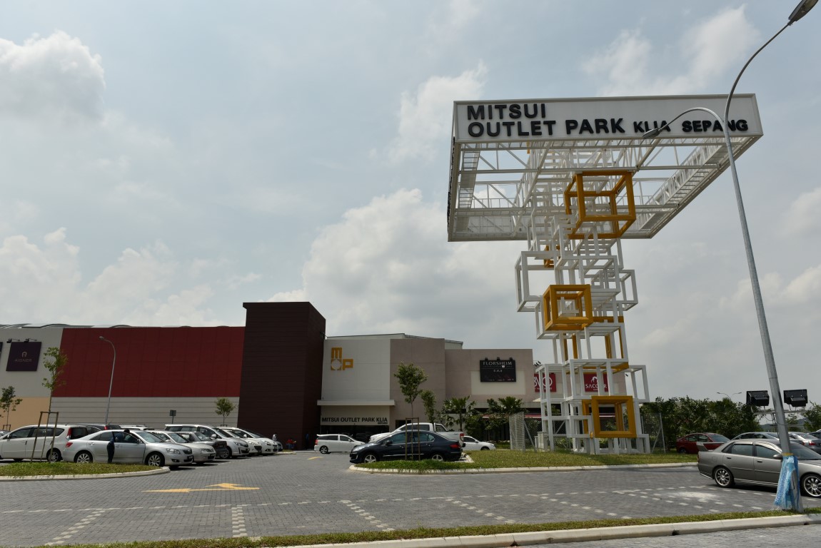 LIFE IN DIGITAL COLOUR: Mitsui Outlet Park Sepang KLIA 三井名牌城 - Best New ...