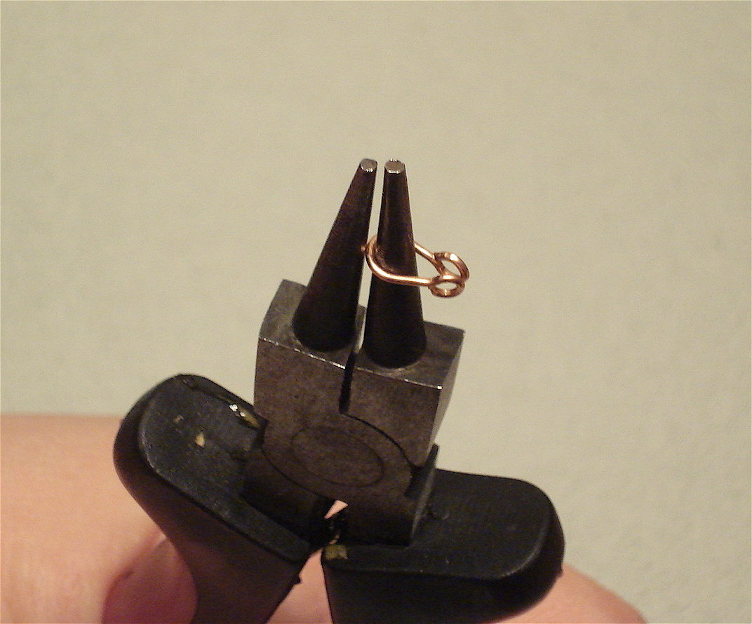 Kia Dallons Studio: Tutorial: Making Wire Work Chain