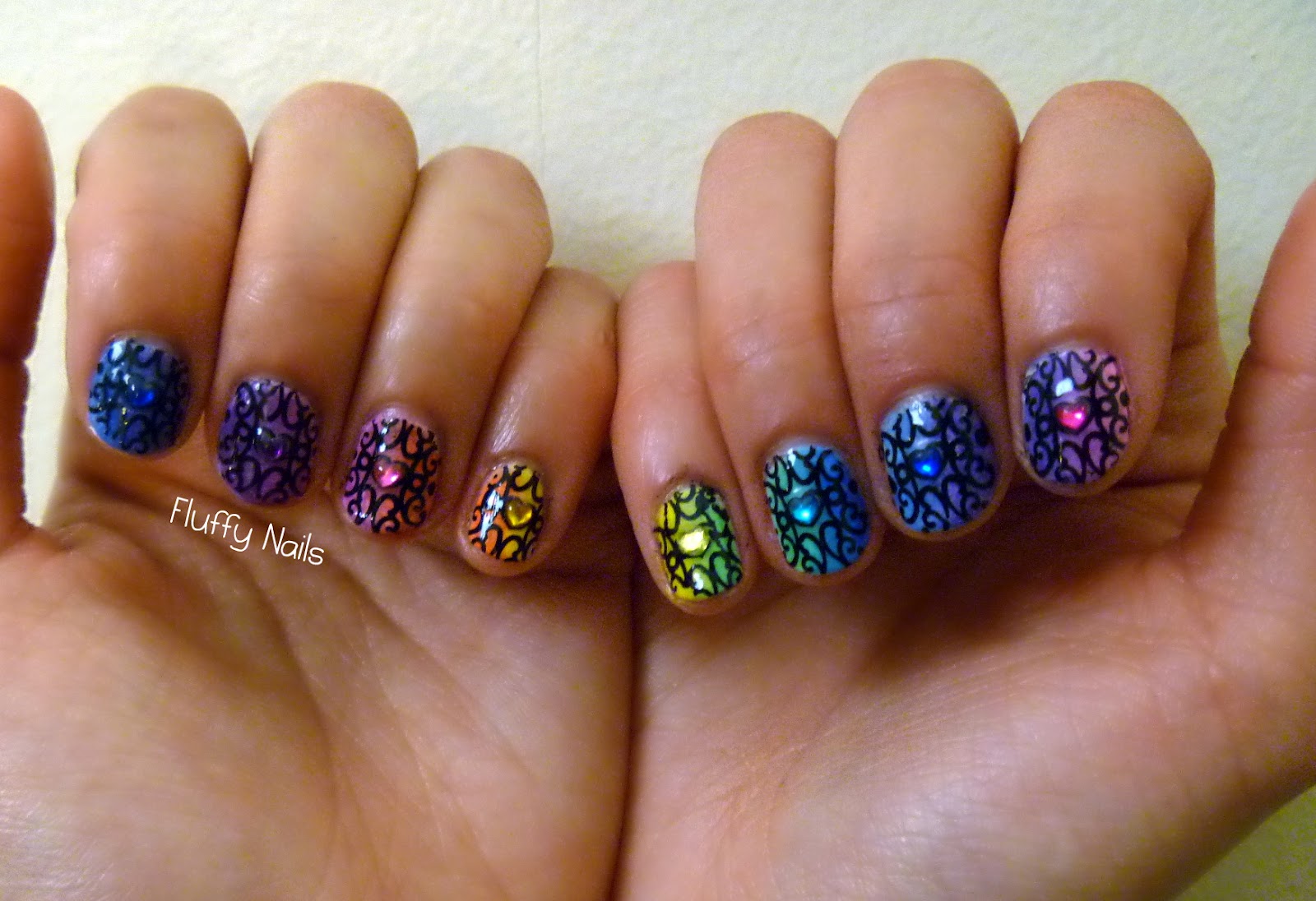 Fluffy Nails: Nail-art arc-en-ciel dégradé à l'éponge / Rainbow ...