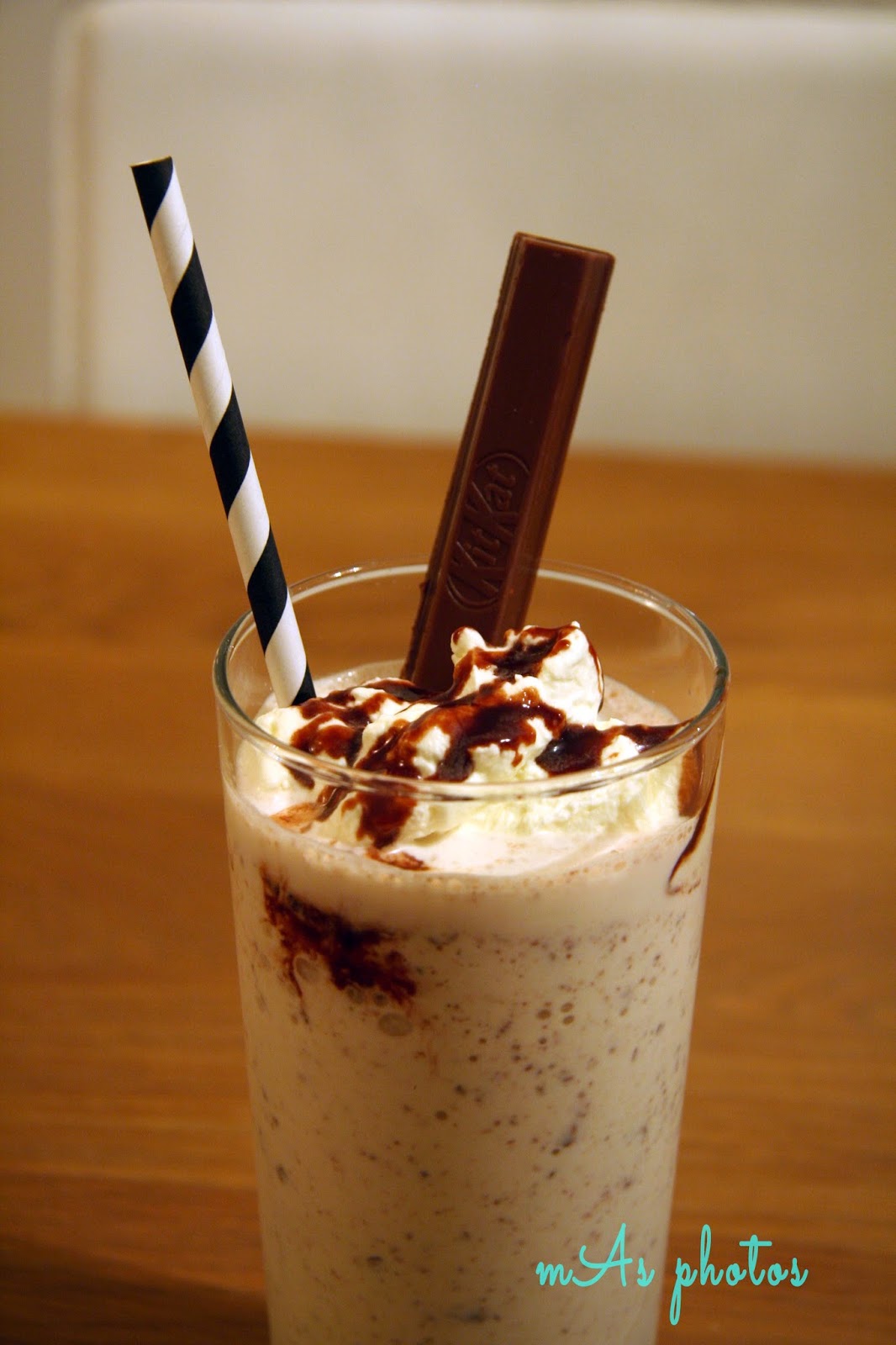 mAs: Kit Kat mjólkurhristingur | Kit Kat milkshake
