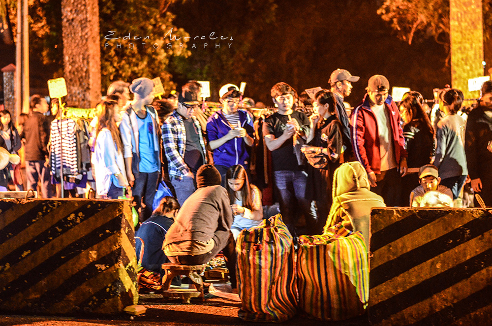 Bargain Shopping at Session Road's Night Market - Uncovering Eden