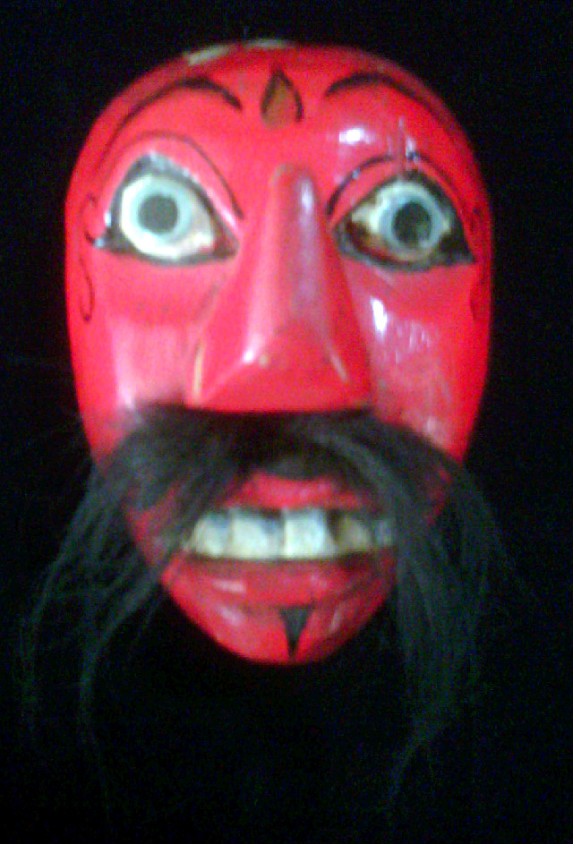 Dunia Lawas: TOPENG MERAH