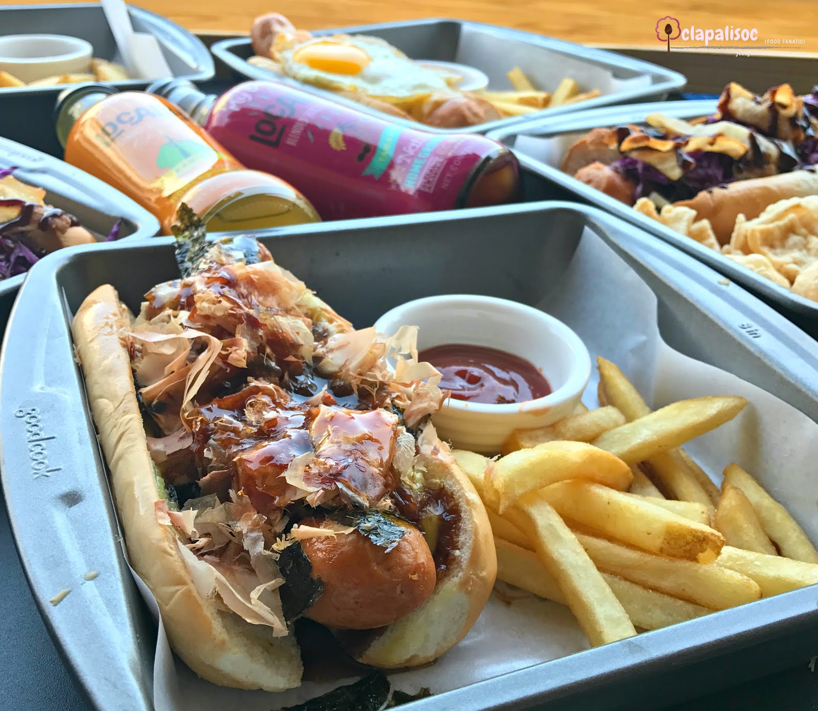 Poblacion Pub Crawl: Wicked Dogs! | |foodfanaticph| by clapalisoc