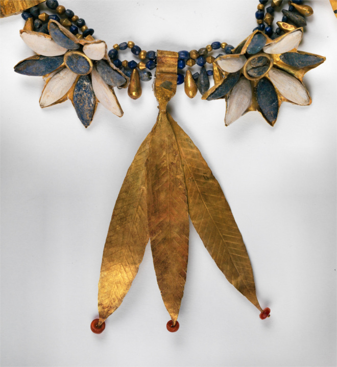 bensozia: The Regalia of Queen Puabi