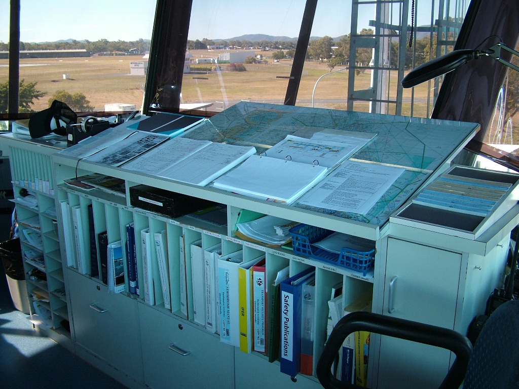 Central Queensland Plane Spotting: Inside the Old Rockhampton Airport ...