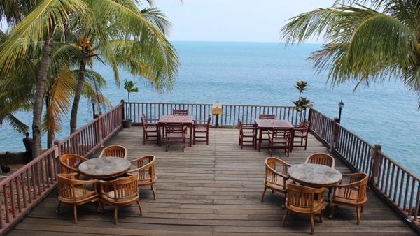 Review Patra Jasa Anyer Hotel Murah Fasilitas Baik dan Buruk