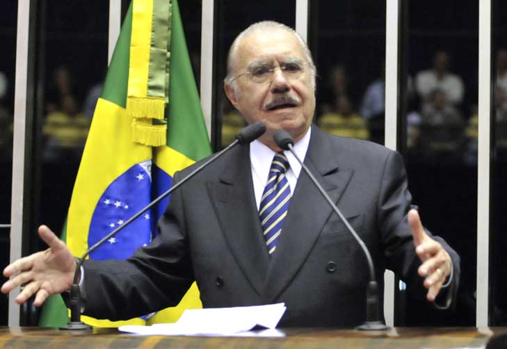 José Sarney volta ao Senado, após 54 dias afastado | Diego Emir