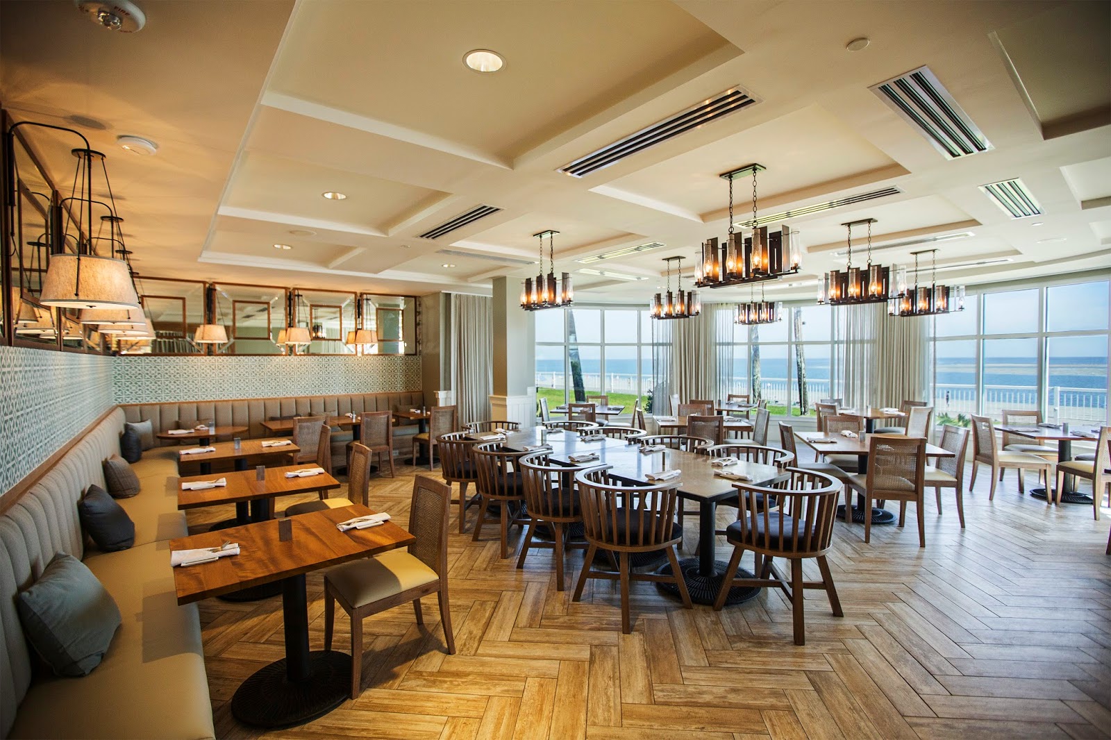 ai3: ECHO restaurant - One Year Later at The King and Prince, St ...