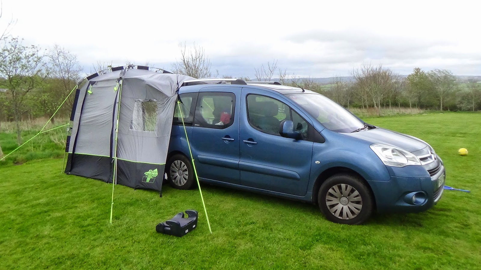 JesterBushcraft: Amdro Boot Jump Camper Conversion For Citroen Berlingo MPV